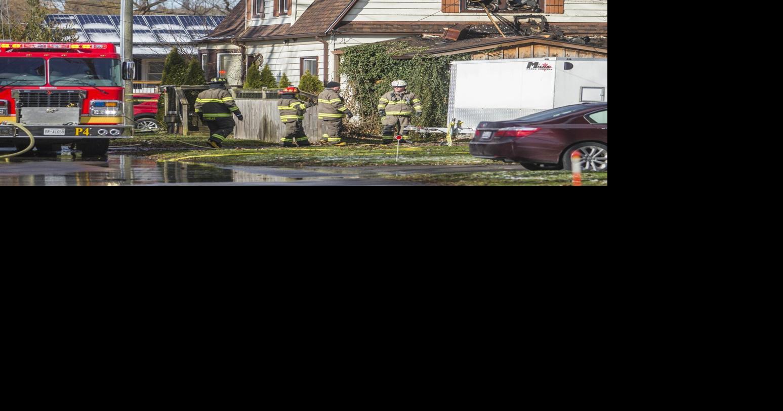 Fire crews battled a structure fire in Chippawa, Wednesday