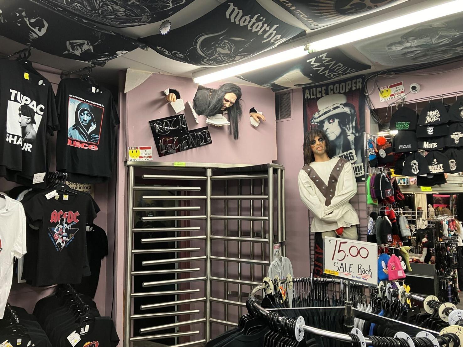 Niagara Falls merch store RockWorld closing as owners retire