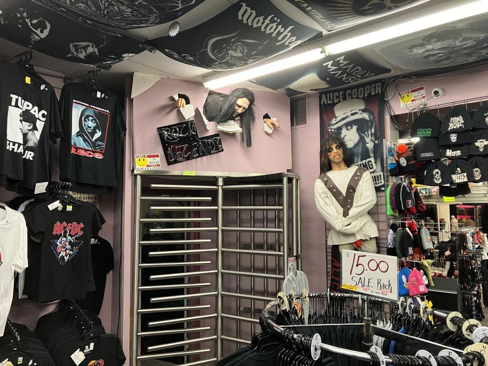Niagara Falls merch store RockWorld closing as owners retire