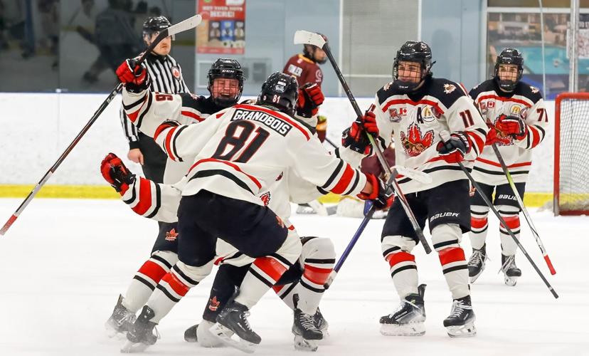 Niagara Falls Canucks adjusting to move to junior-A ranks