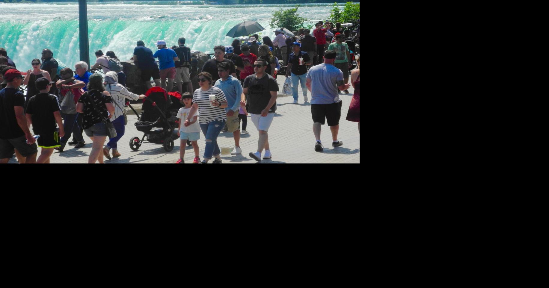 Niagara Falls Tourism seeks volunteer models for campaign