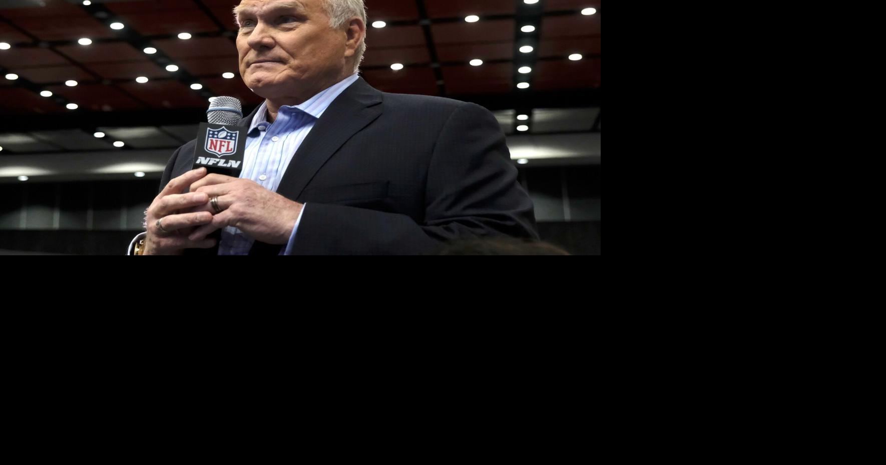 Terry Bradshaw leaves broadcast booth for Fallsview Casino