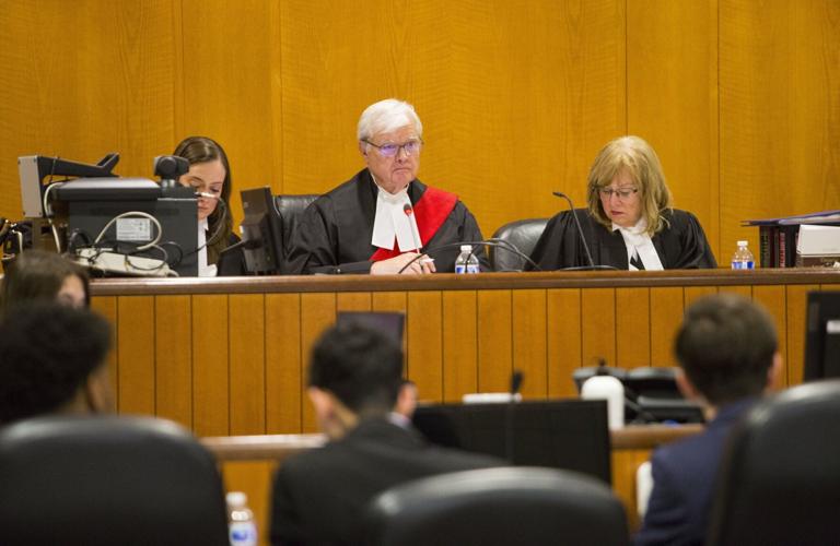 Niagara high school students participate in mock trial