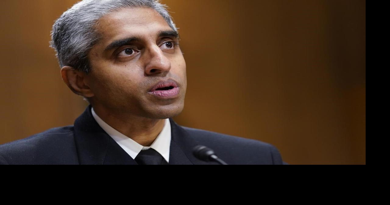 Loneliness poses risks as deadly as smoking: surgeon general