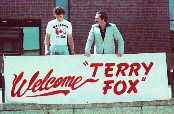 Fred Fox receives key city of Niagara Falls for keeping brother Terry’s ...