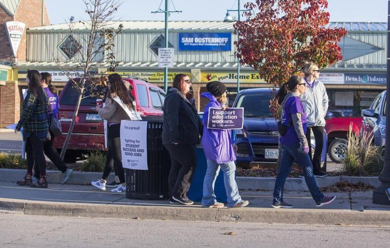 CUPE strike: Despite punitive legislation, education support workers ...