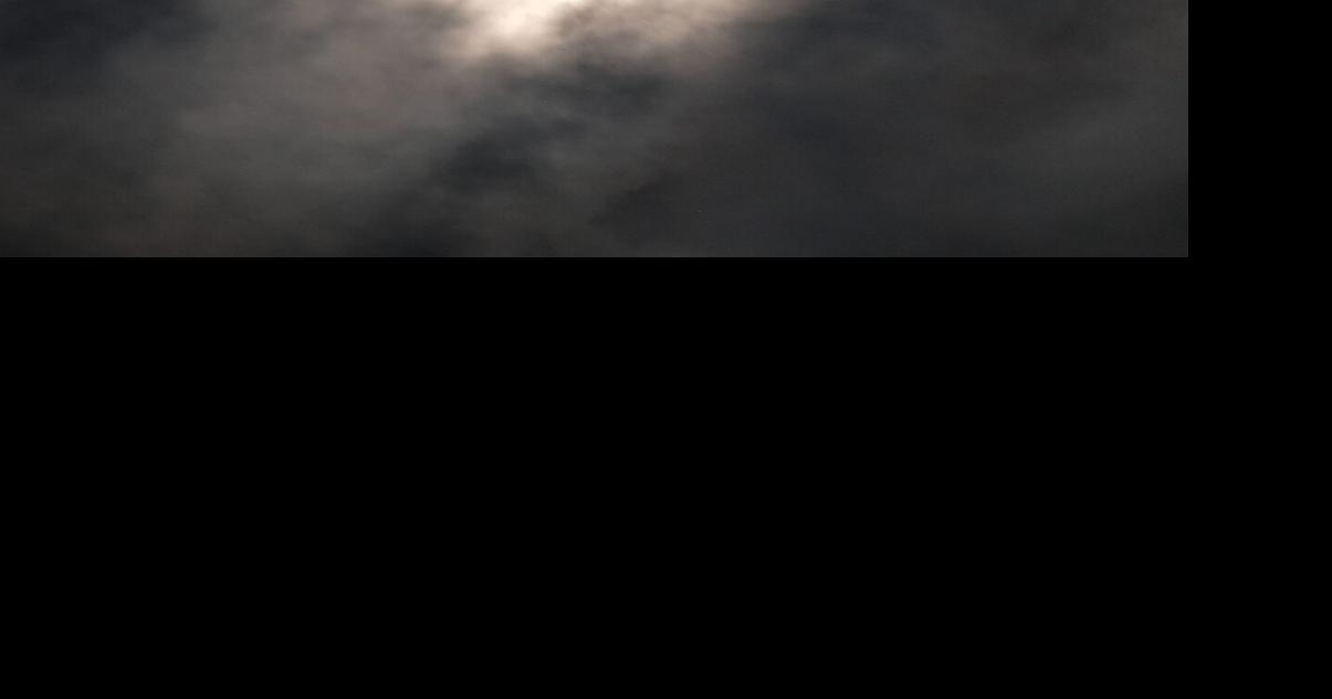 Eclipse over Niagara: Follow today’s solar eclipse news