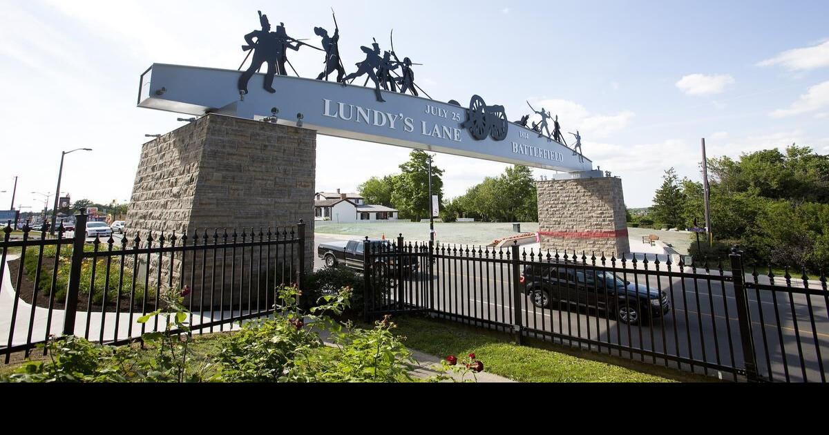 Niagara Falls History Museum offering guided historical walking tours