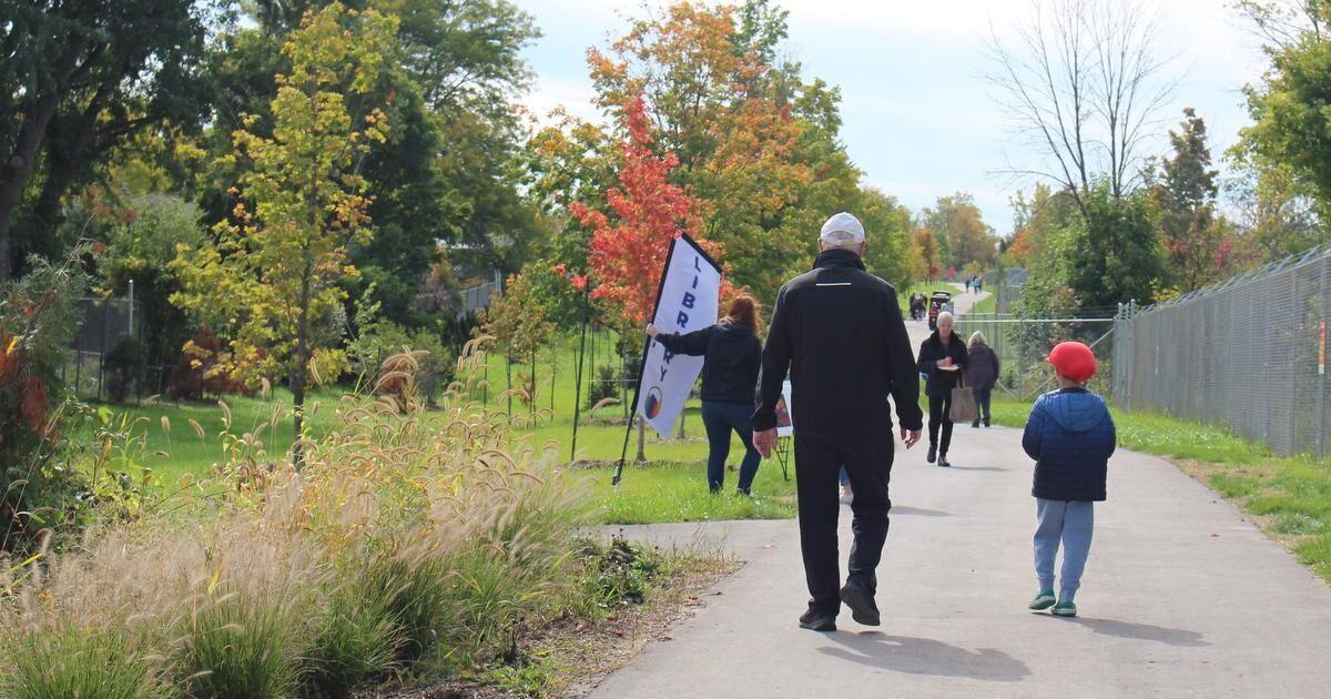 Ffinal leg of Millennium Recreational Trail officially open