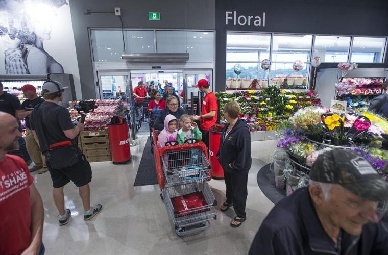 Metro opens new grocery store in Niagara Falls, creates 130 jobs
