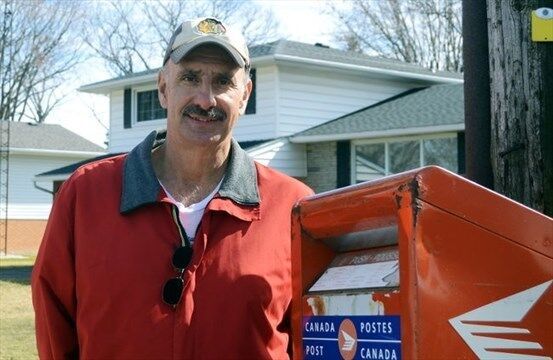 'Mailman' helps woman in her mid-90s clear after smoke fills her home