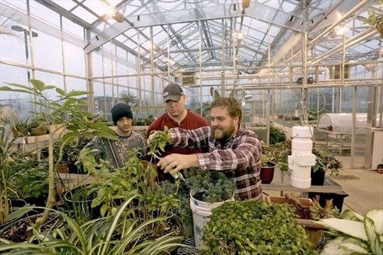 Greenhouse classroom inspires students