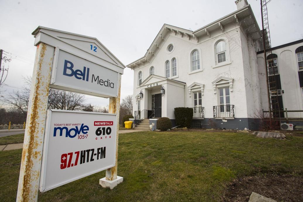 Niagara’s morning man Tim Denis calls it a day