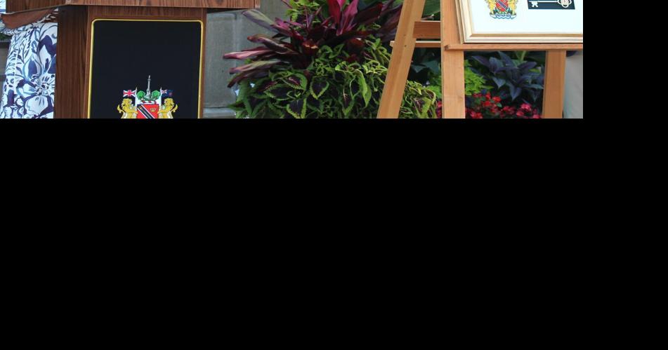 Trisha Romance receives inaugural key to Niagara-on-the-Lake