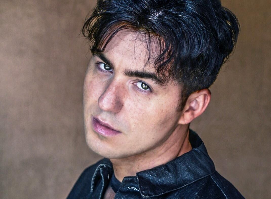 Niagara’s Luke Hutchie brings new take on vampires with ‘Ezra’