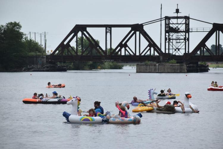Welland Recreational Canal plays host to flotilla of fun