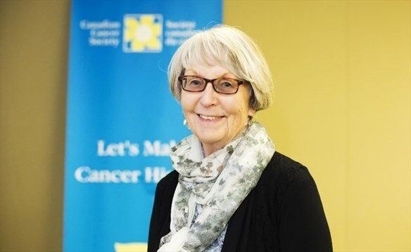 Longtime volunteer receives anti-tobacco award