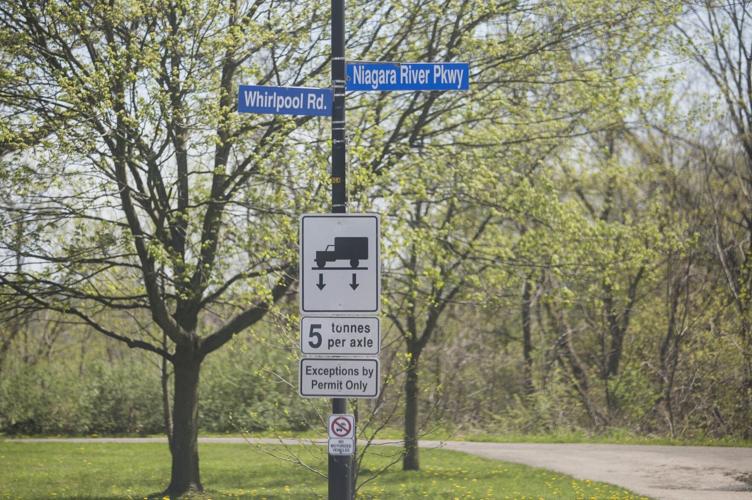 Singleton to be added to Niagara Falls local street signs