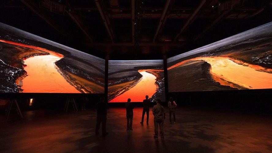 Photographer Ed Burtynsky brings climate show to Niagara