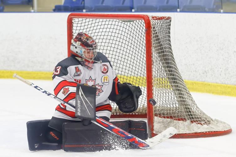 Niagara Falls Canucks adjusting to move to junior-A ranks