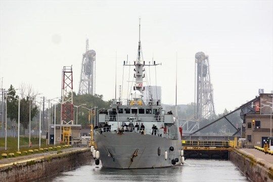 Canadian naval ship passes through canal
