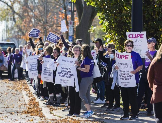 CUPE strike: Despite punitive legislation, education support workers ...