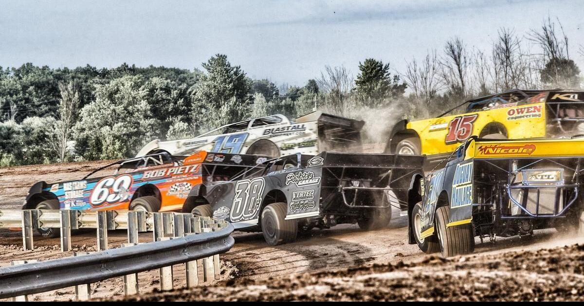 Humberstone Speedway hosts Nostalgia Night program