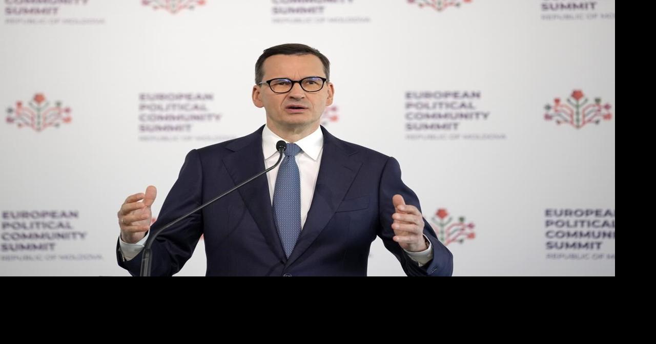 Trudeau raises Poland’s democratic backsliding as PM visits