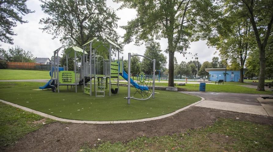 Students lead in Niagara Falls park playground replacement
