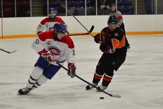 Welland weathers Meteor showers to extend win streak to four