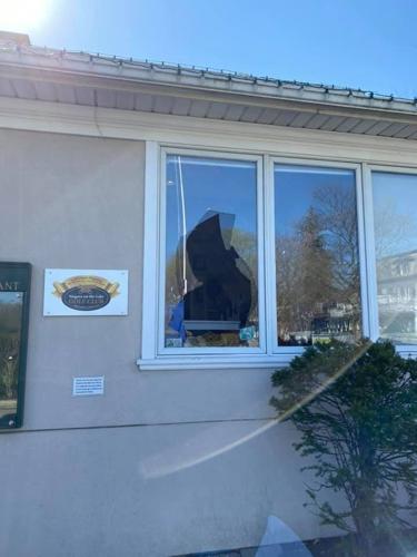 Golf clubs stolen from NOTL Golf Club pro shop