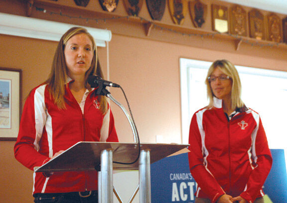 Canadian rowers ready to shine at home