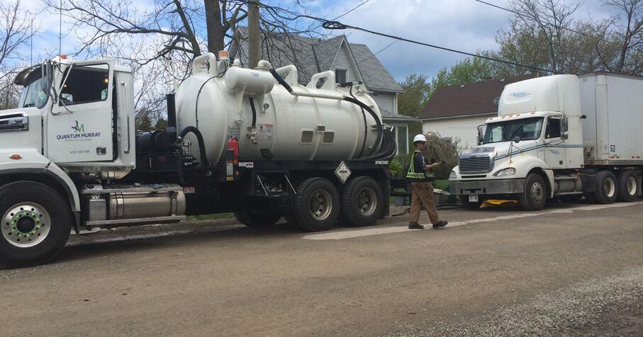 Ruptured fuel tank leaks 700 litres of diesel in Beamsville