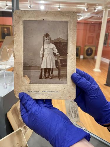 NOTL museum explores the evolution of the ‘selfie’
