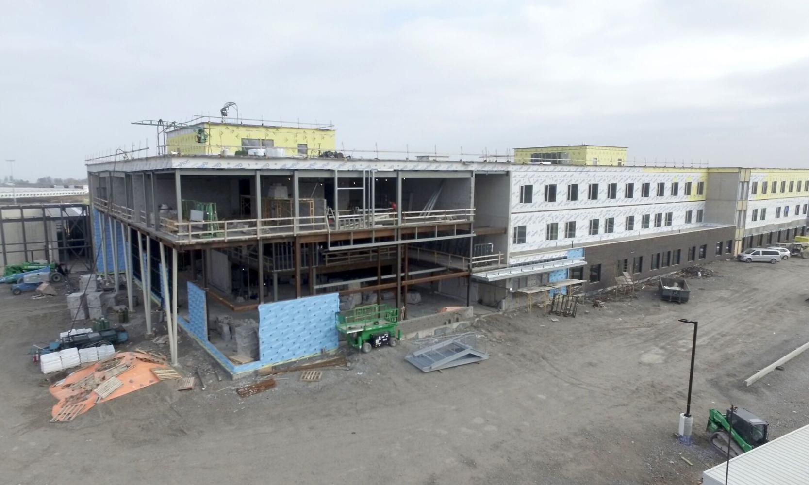 WHAT’S GOING ON HERE? West Niagara Secondary School