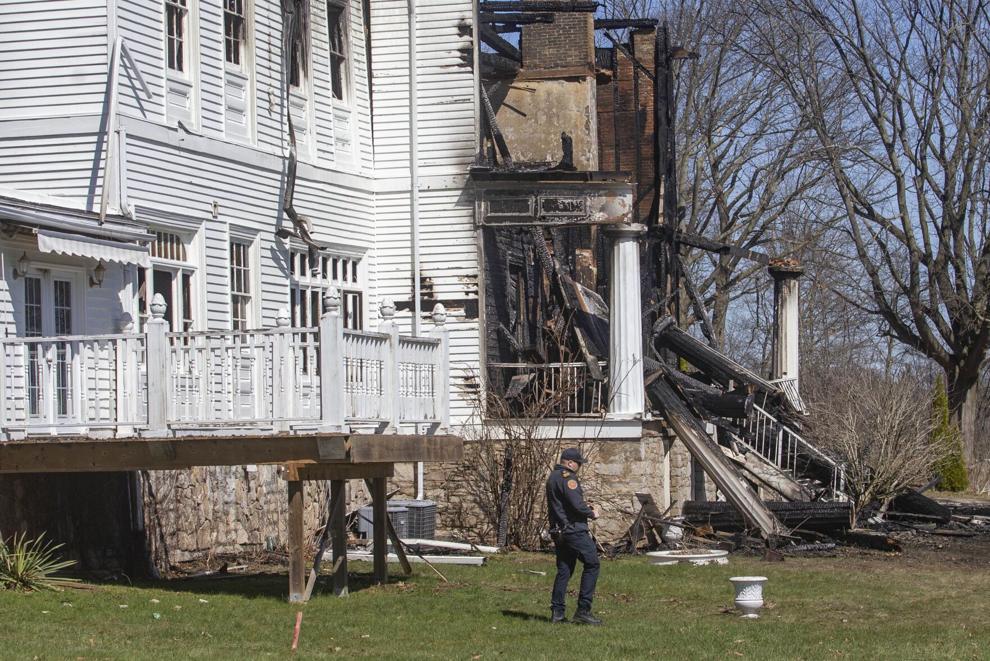 Fire damages historic Glencairn Hall in Niagara-on-the-Lake