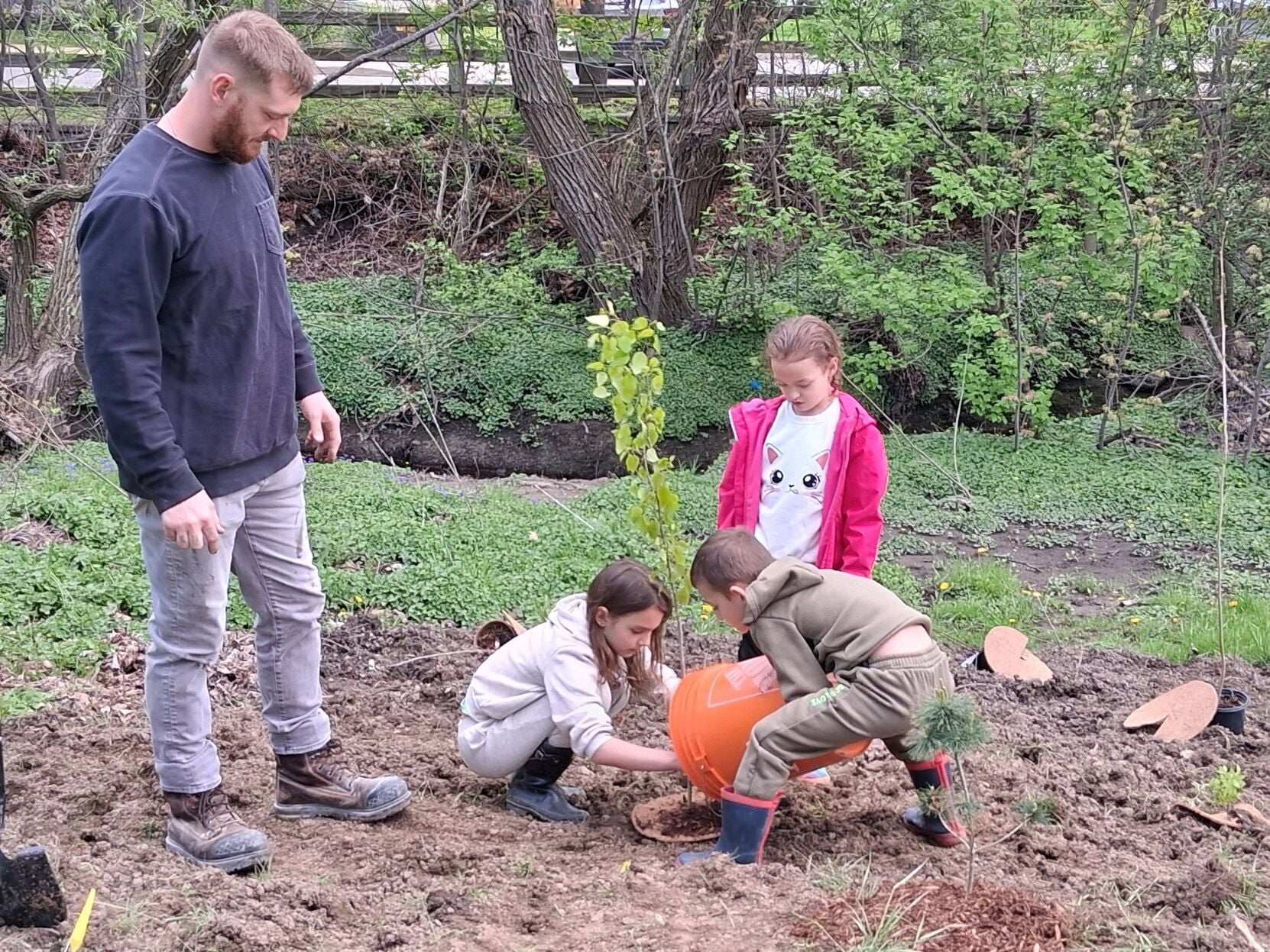 Photos: 150 trees for St. Catharines’ 150th