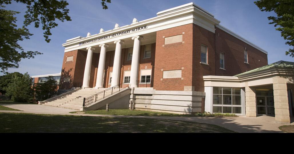 DSBN staff recommend one West Niagara high school