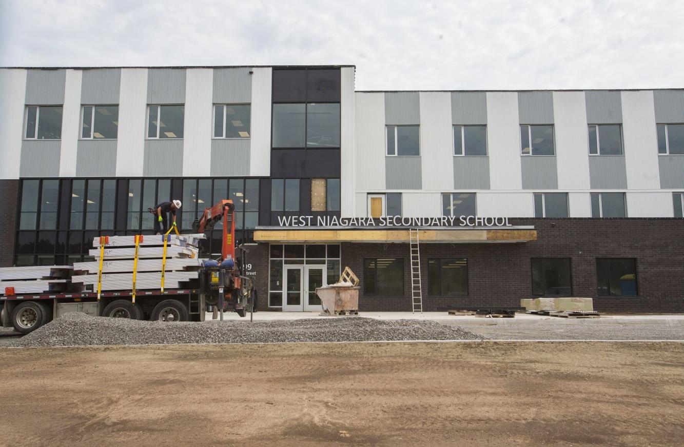 New West Niagara Secondary School opens its doors