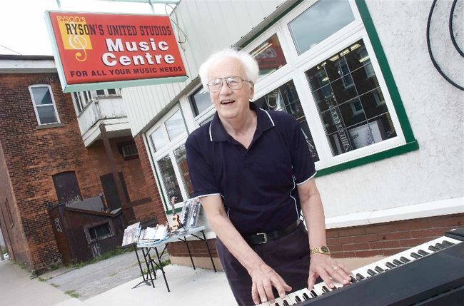 The 88-year-old Piano Man of Ryson's Music