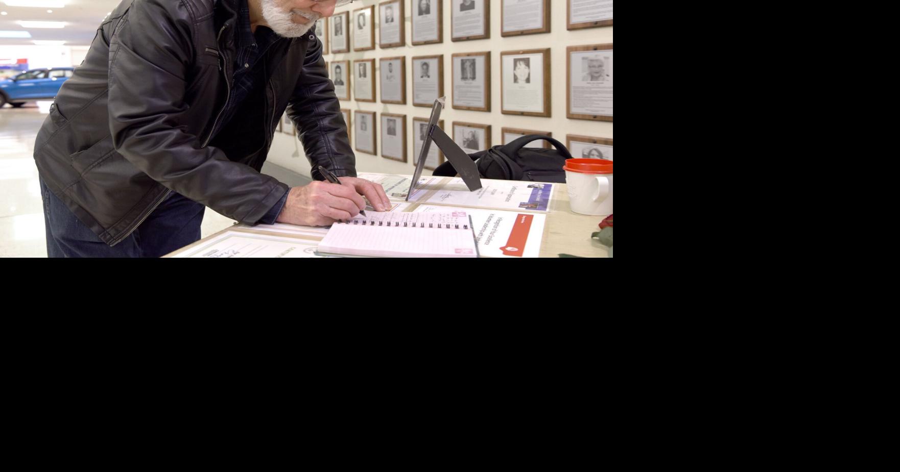 Community champion Leon Lowry leaves legacy of giving