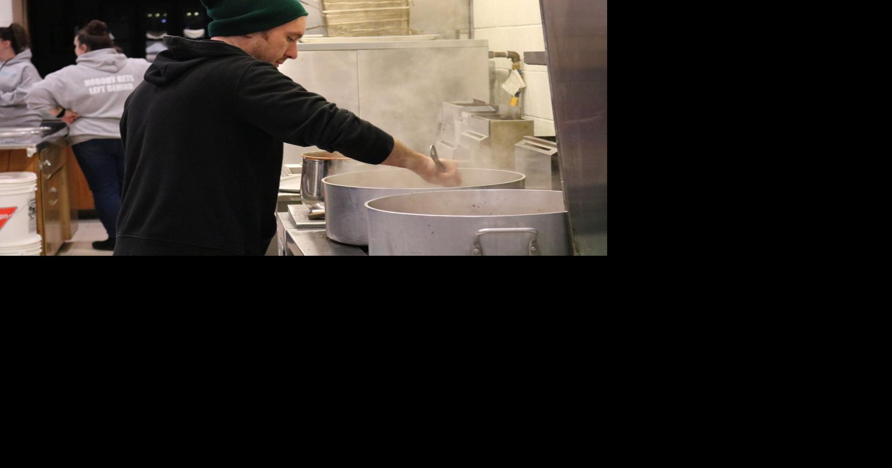 Beyond the Streets Welland supports community with hot meals