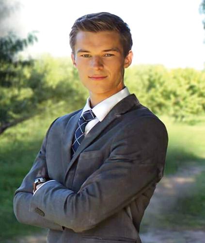 Oosterhoff joins race to replace Hudak