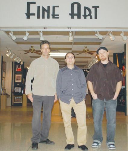 Local artists open new gallery at Niagara Square