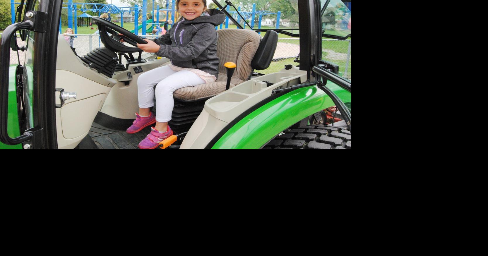 Big riggin’ in Port Colborne