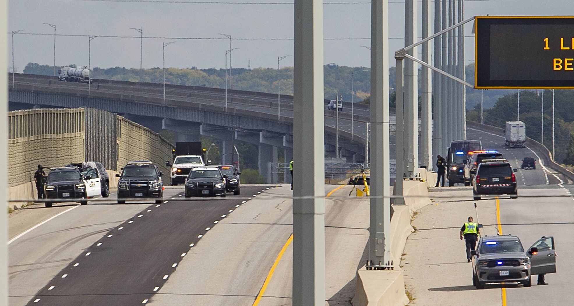 Charges laid in wheel death on QEW near Garden City Skyway