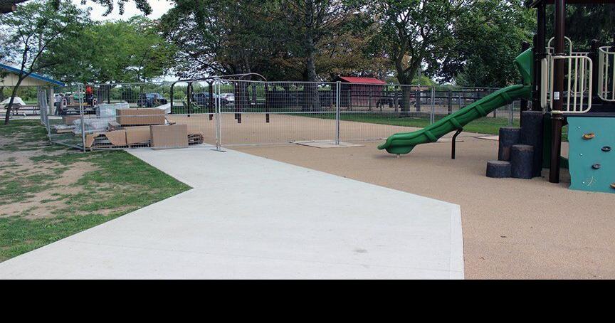 WHAT’S GOING ON HERE: Happy Rolph’s Animal Farm