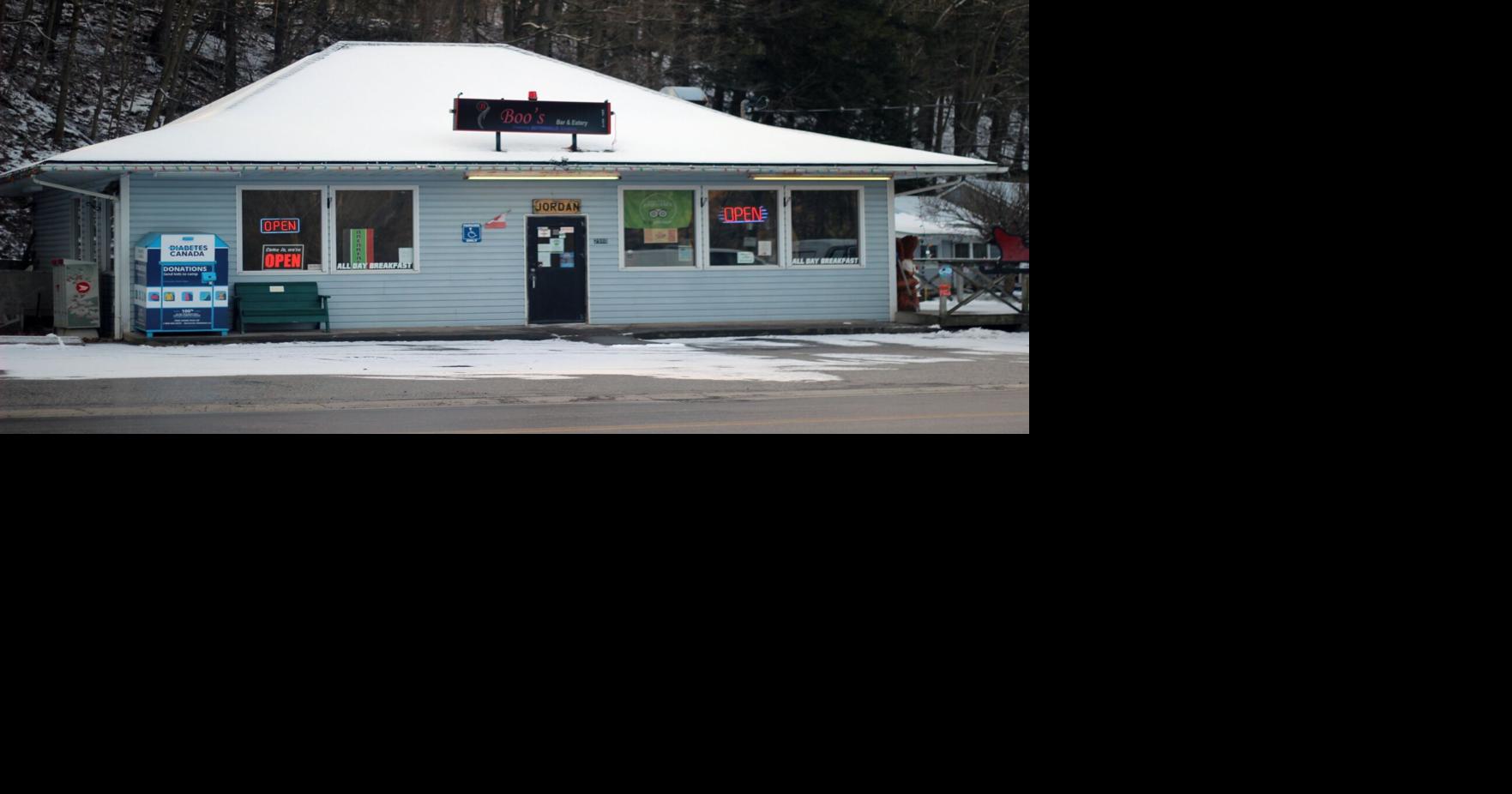Boo’s Bar and Eatery getting some help from their friends