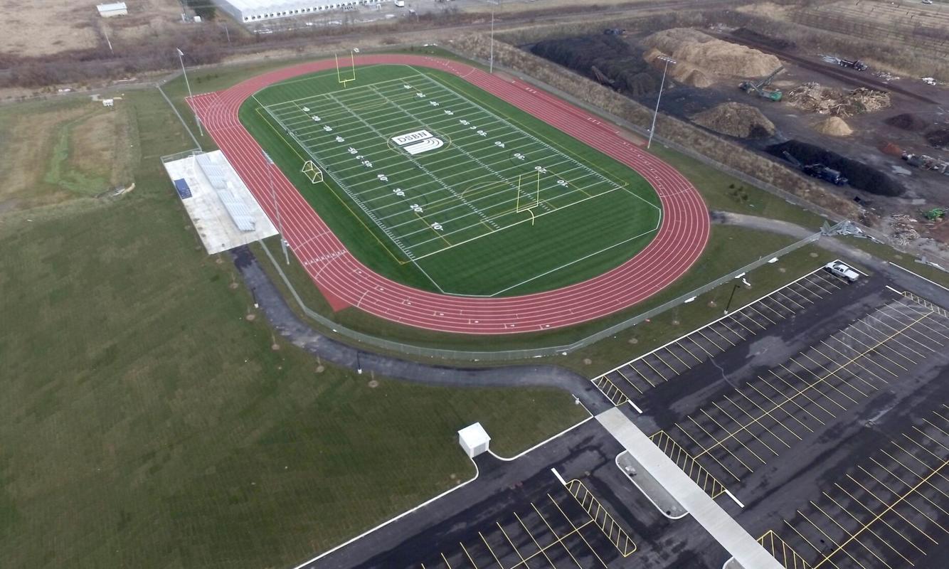 WHAT’S GOING ON HERE? West Niagara Secondary School