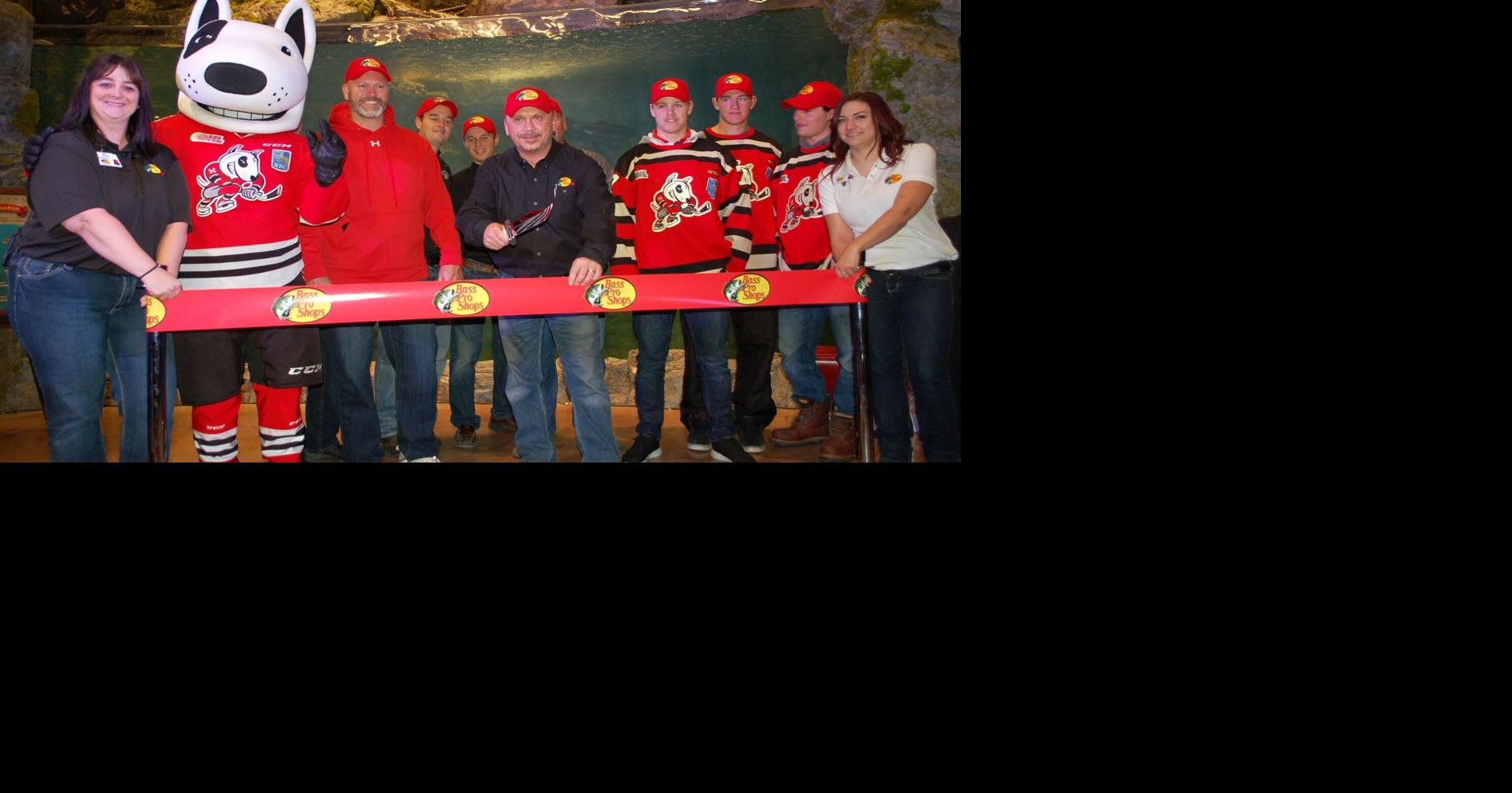 Bass Pro Shops OutPost opens its doors in Niagara